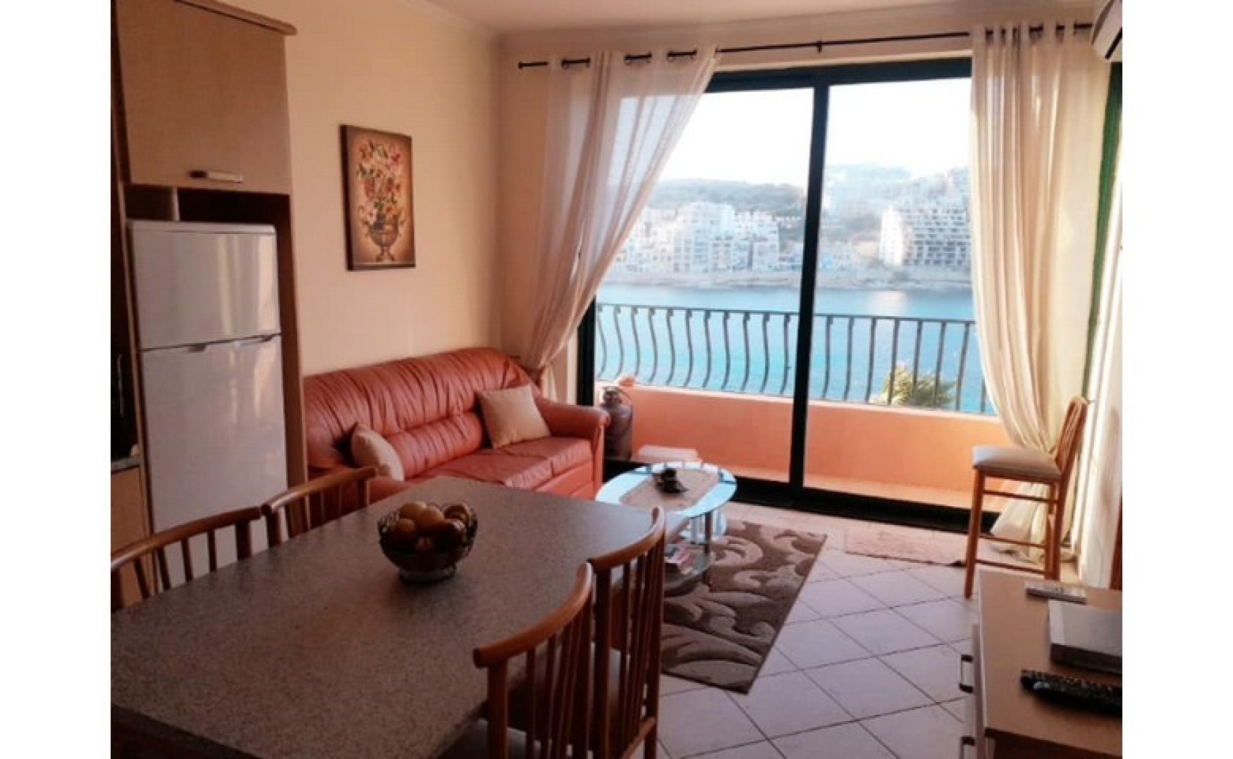 Apartment to let Malta: Seafront 2 Bedroom Apartment in St Paul's Bay ...