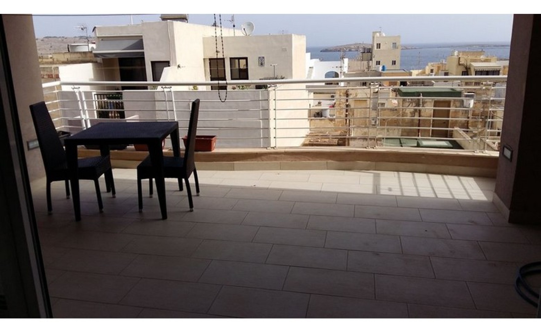 Apartment to let in Malta: 3 bedroom flat in St.Paul's Bay village core ...