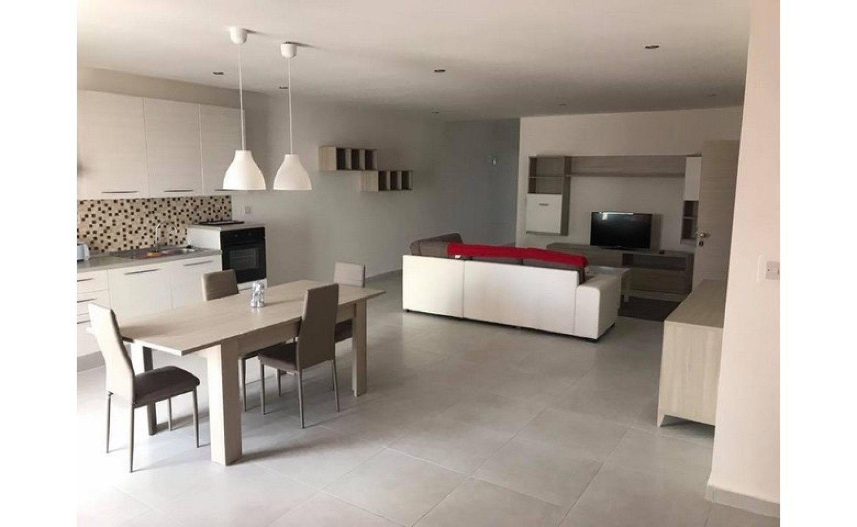 Apartments for rent in Malta: Very Modern 3 bedroom flat in Qawra ...