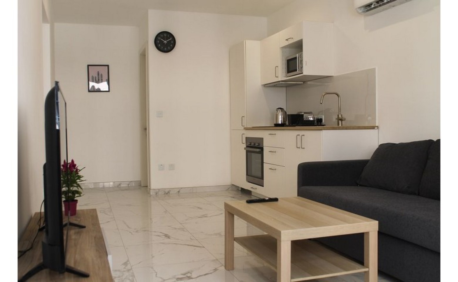 Apartments for rent in Malta: Flat with 1 bedroom in Sliema | Simon ...