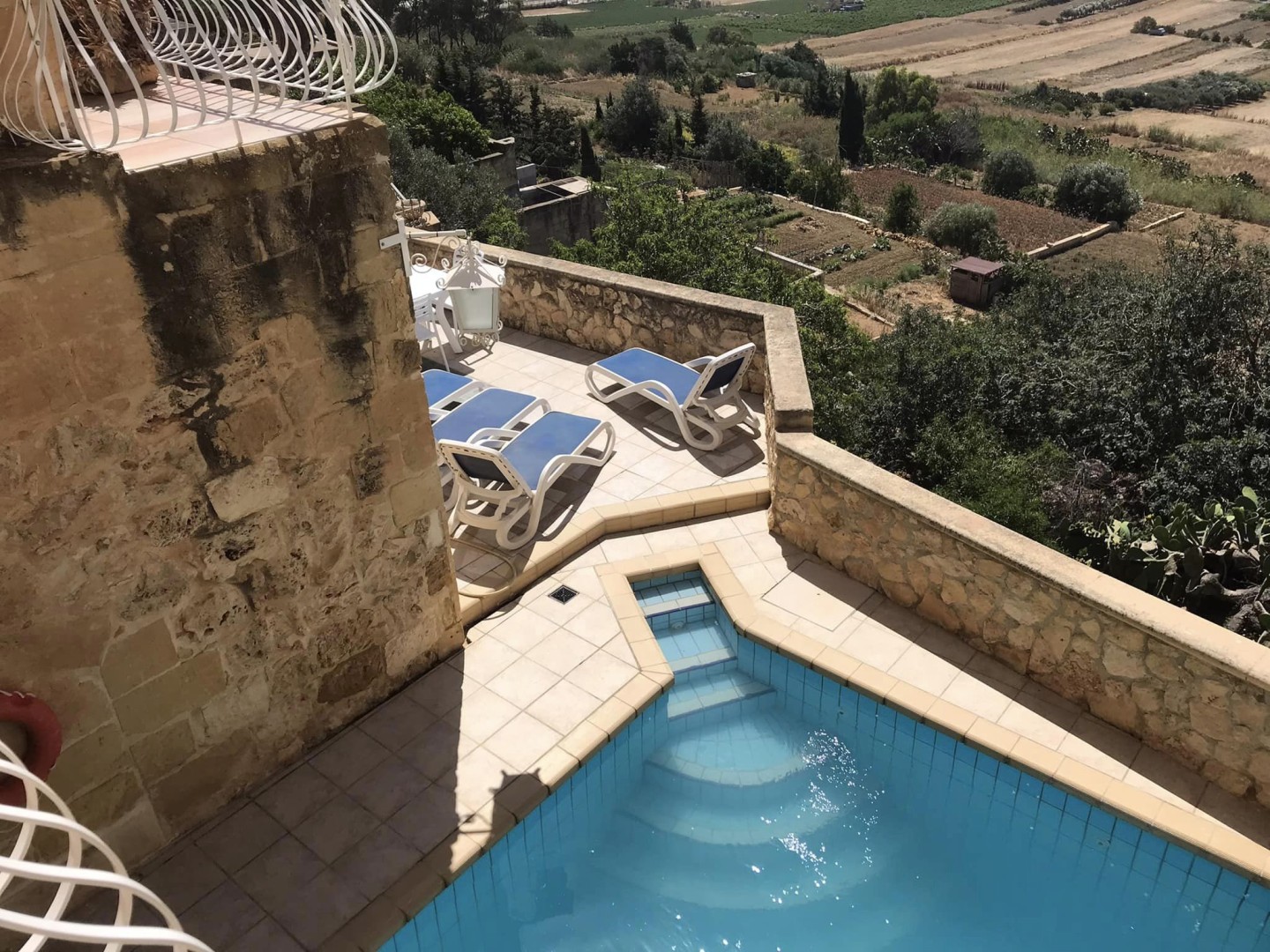 Xaghra Farmhouse with Pool and Spectacular Views for Long Let | Simon ...